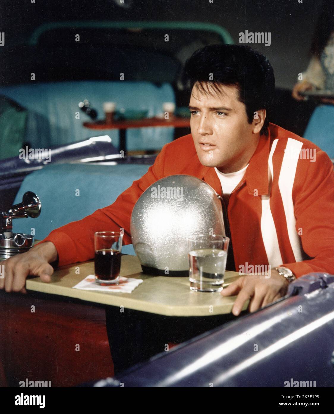 Elvis Presley, Elvis Presley,