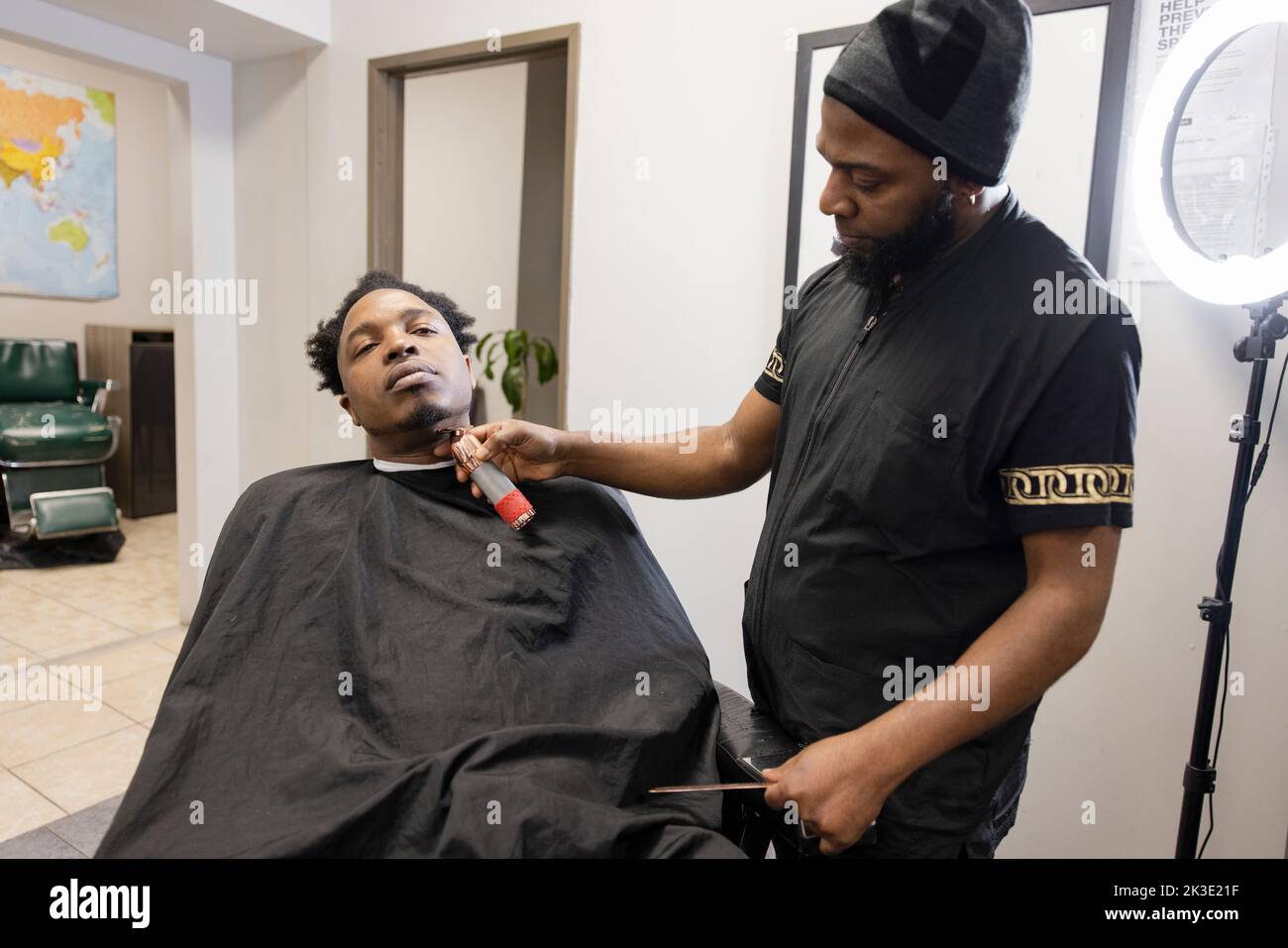 Shaving face hi-res stock photography and images - Alamy