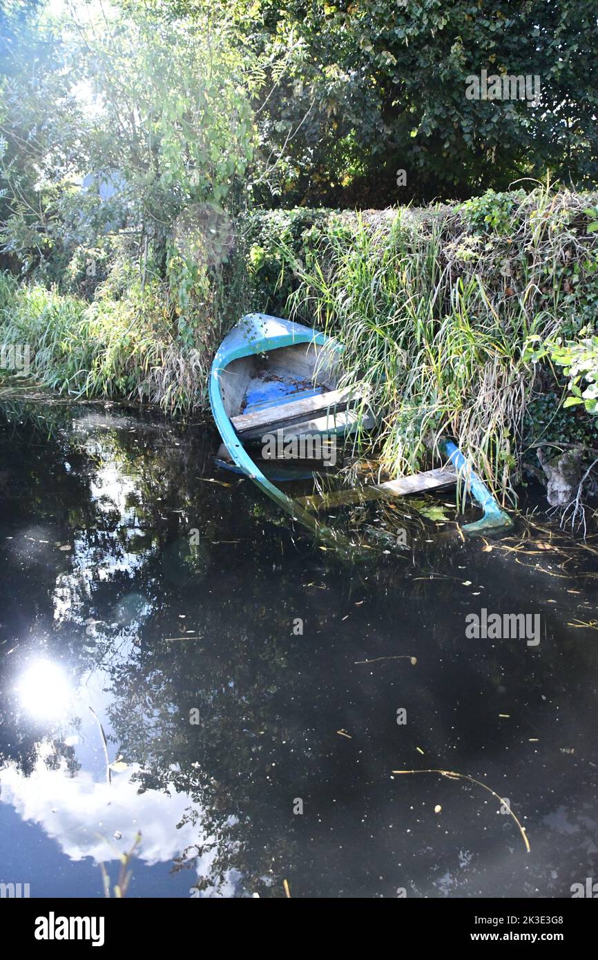Boat is sinking on the River Barrow, Levitstown, Athy, County Kildare ...