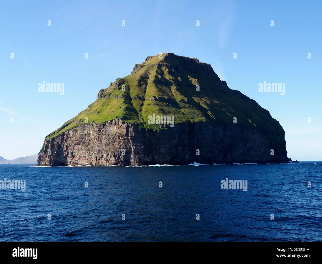 Faroe islands litla dimun hi-res stock photography and images - Alamy