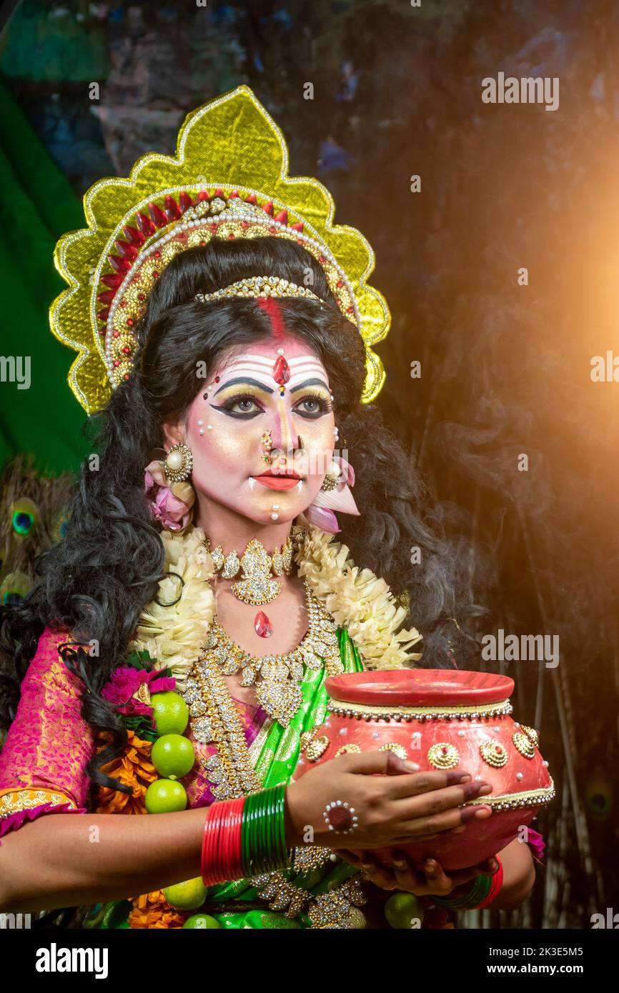 Agomoni concept photo shoot,Woman face with perfect makeup like goddess ...