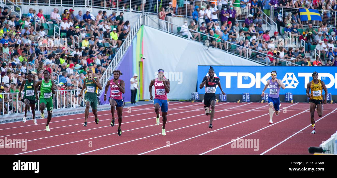 Noah Lyles of the USA competing in the men’s 200m semi final at the ...