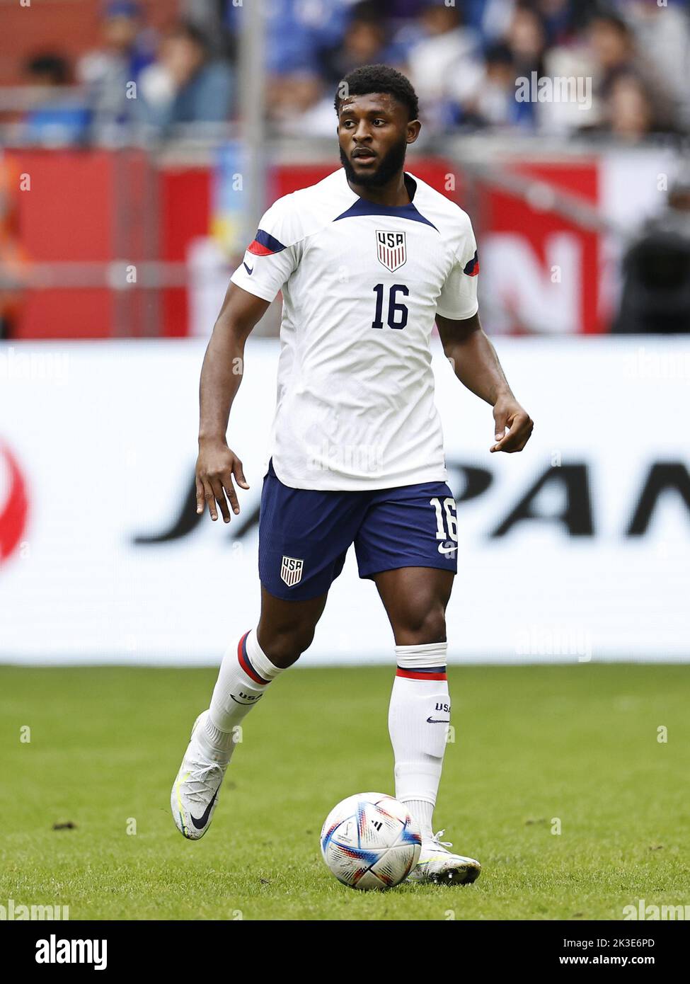 DUSSELDORF - Mark McKenzie of United States men's national team during ...