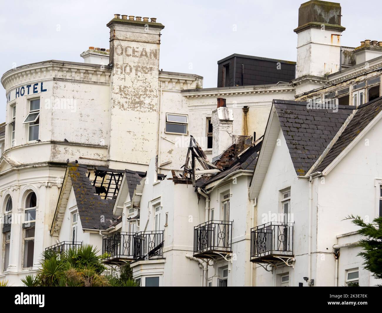 Derelict hotel in uk hi-res stock photography and images - Alamy