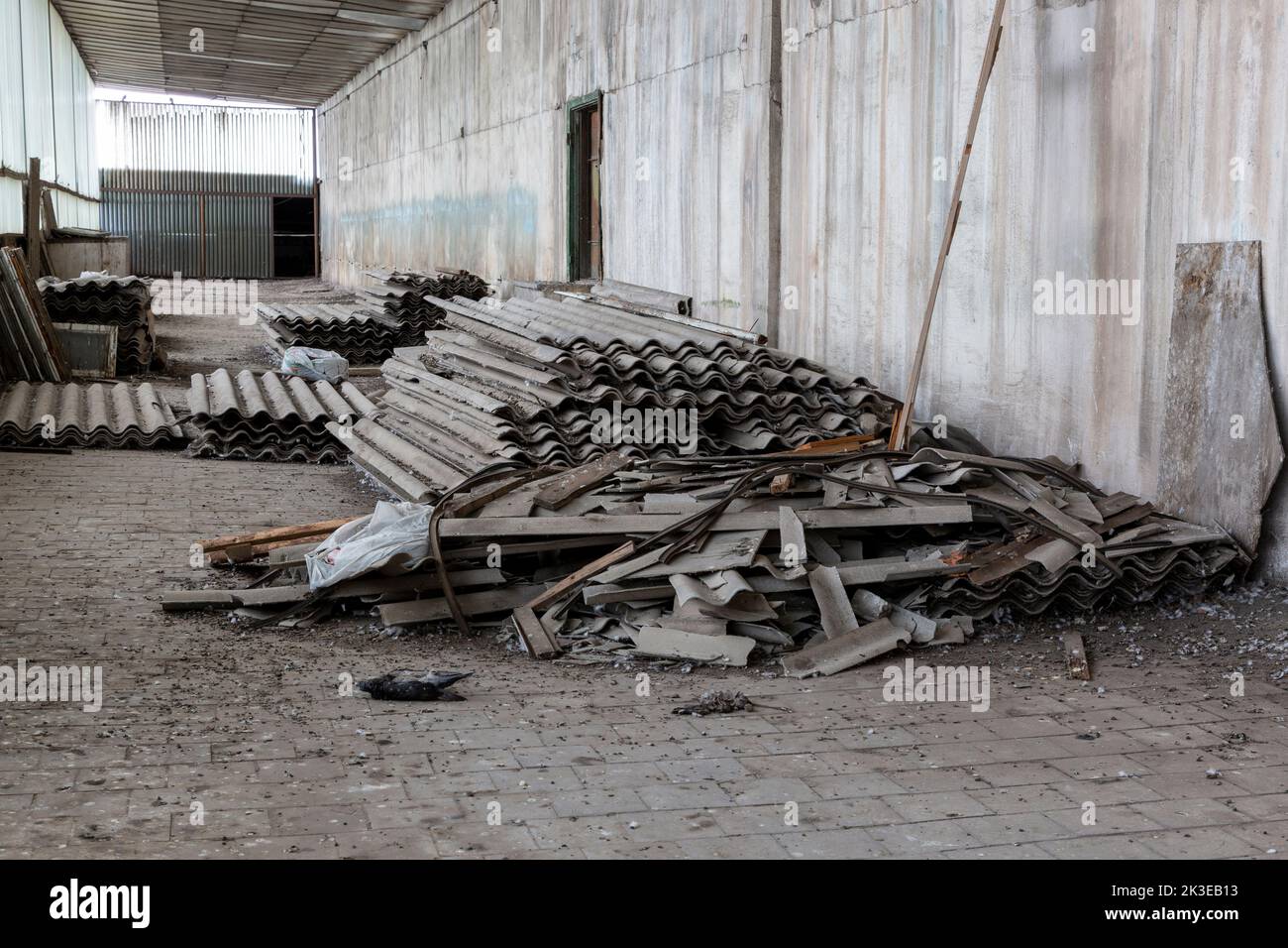 View of the technical floor of the old building Stock Photo - Alamy