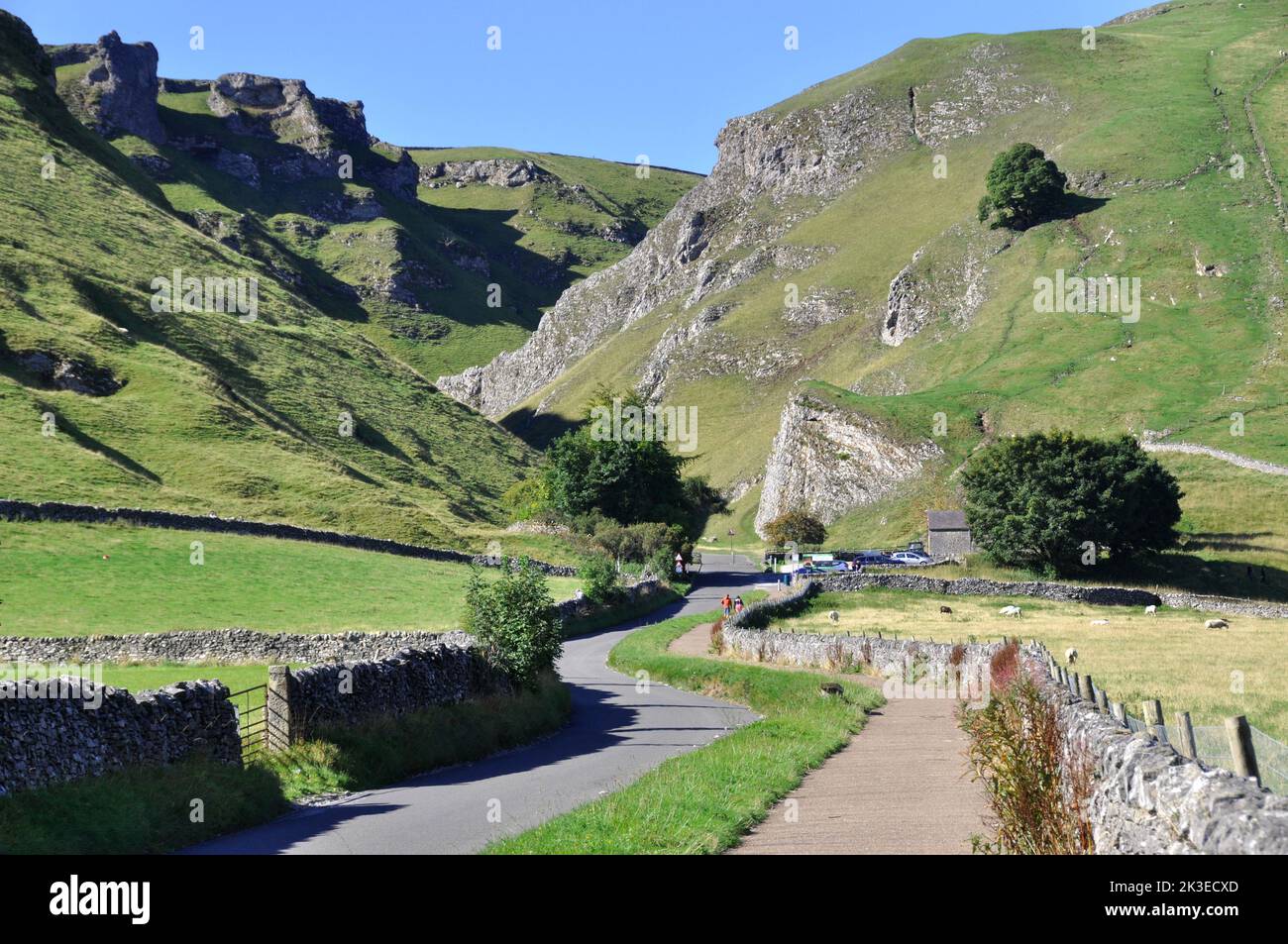 Winnat's Pass, a steep gradient near Castleton in Derbyshire, Peak ...