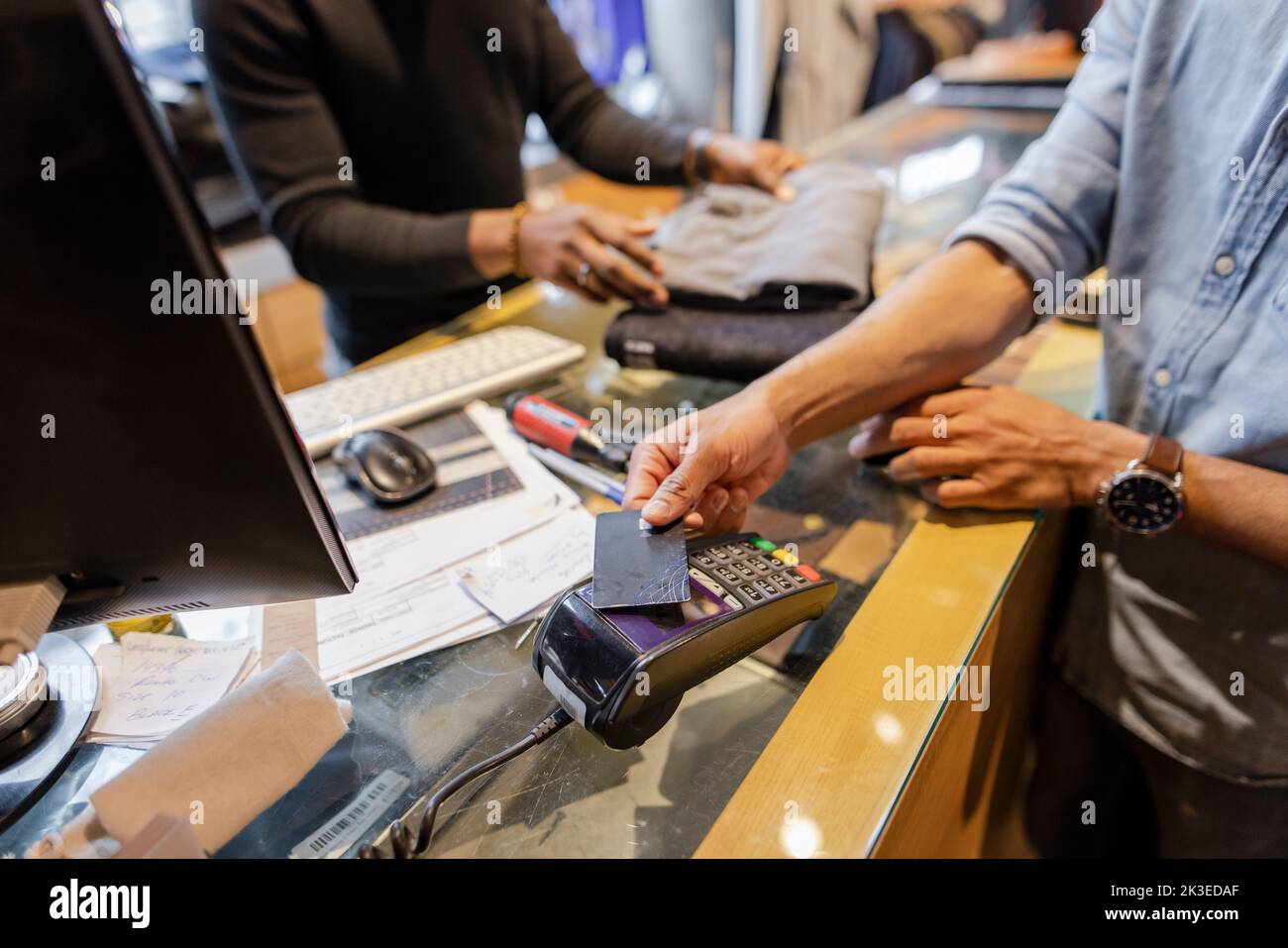 Smart shopper card hi-res stock photography and images - Alamy