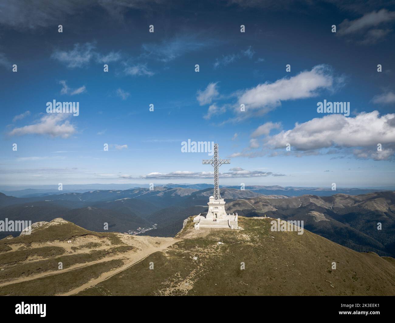View of the Cross of Heroes on Mount Caraiman in the Bucegi Mountains ...