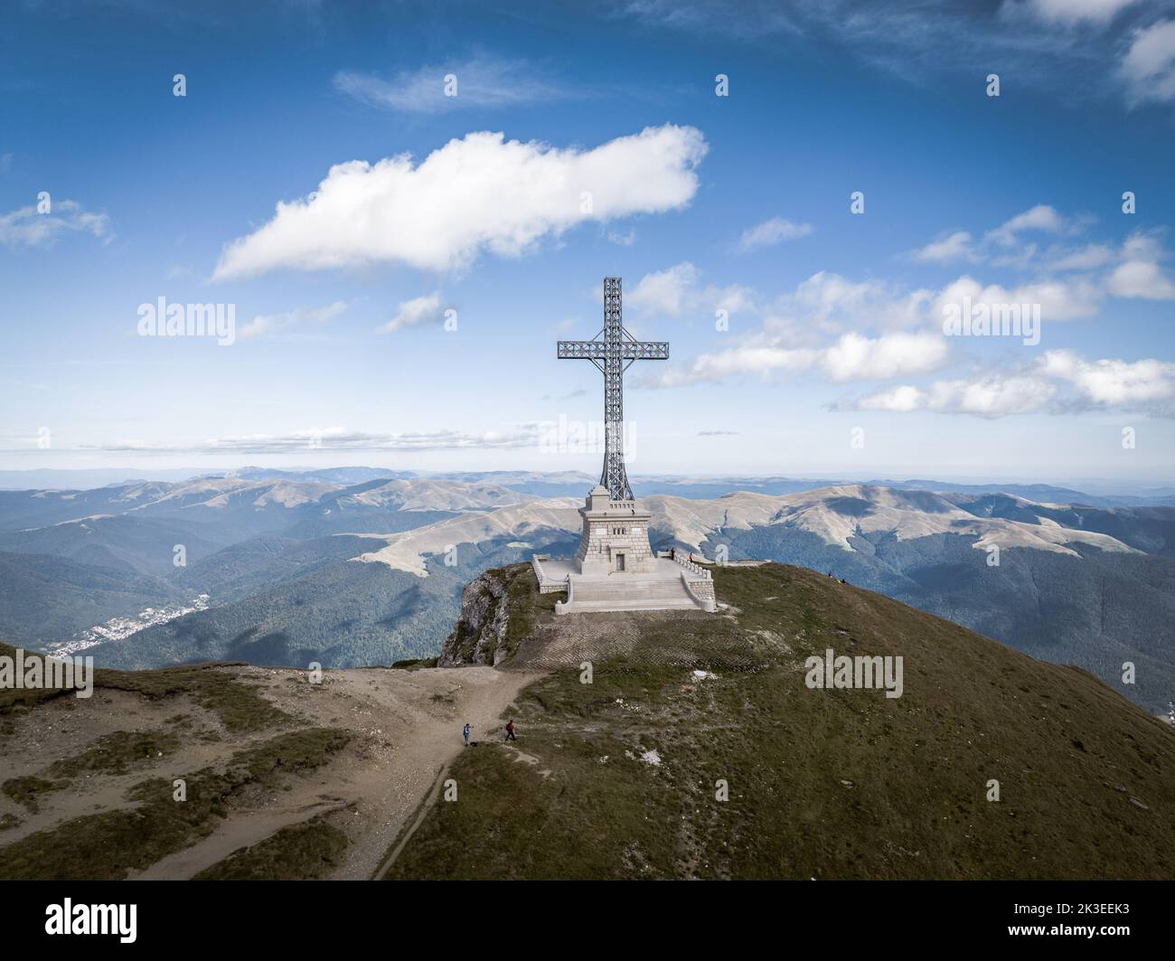 View of the Cross of Heroes on Mount Caraiman in the Bucegi Mountains ...