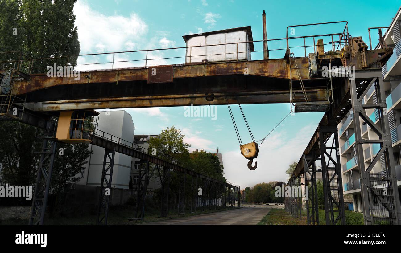 Old construction crane hi-res stock photography and images - Alamy