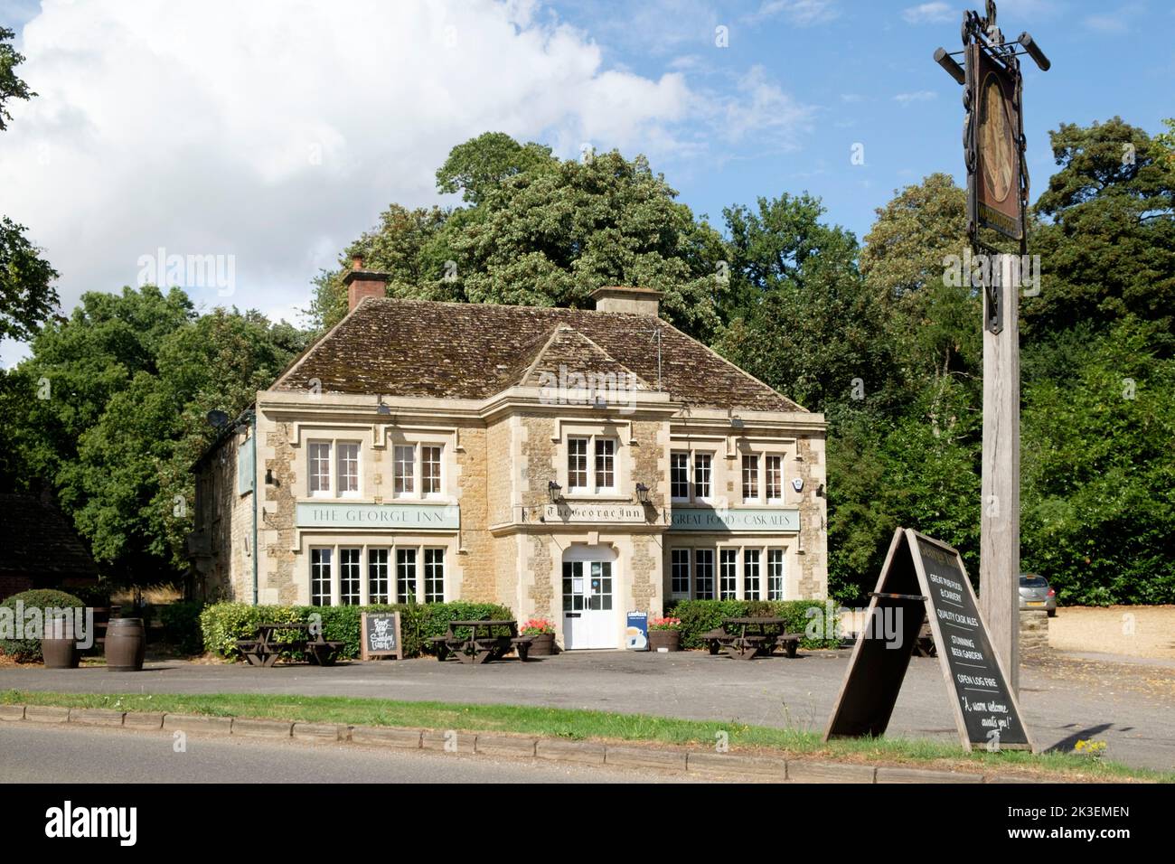 The George Inn, a Wiltshire Pub in Sandy Lane between Chippenham and ...