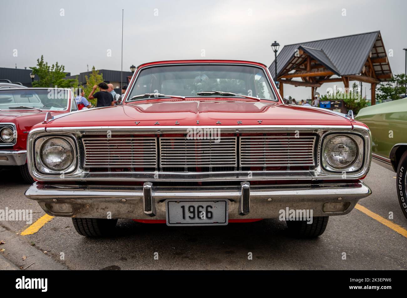 1966 plymouth valiant hi-res stock photography and images - Alamy
