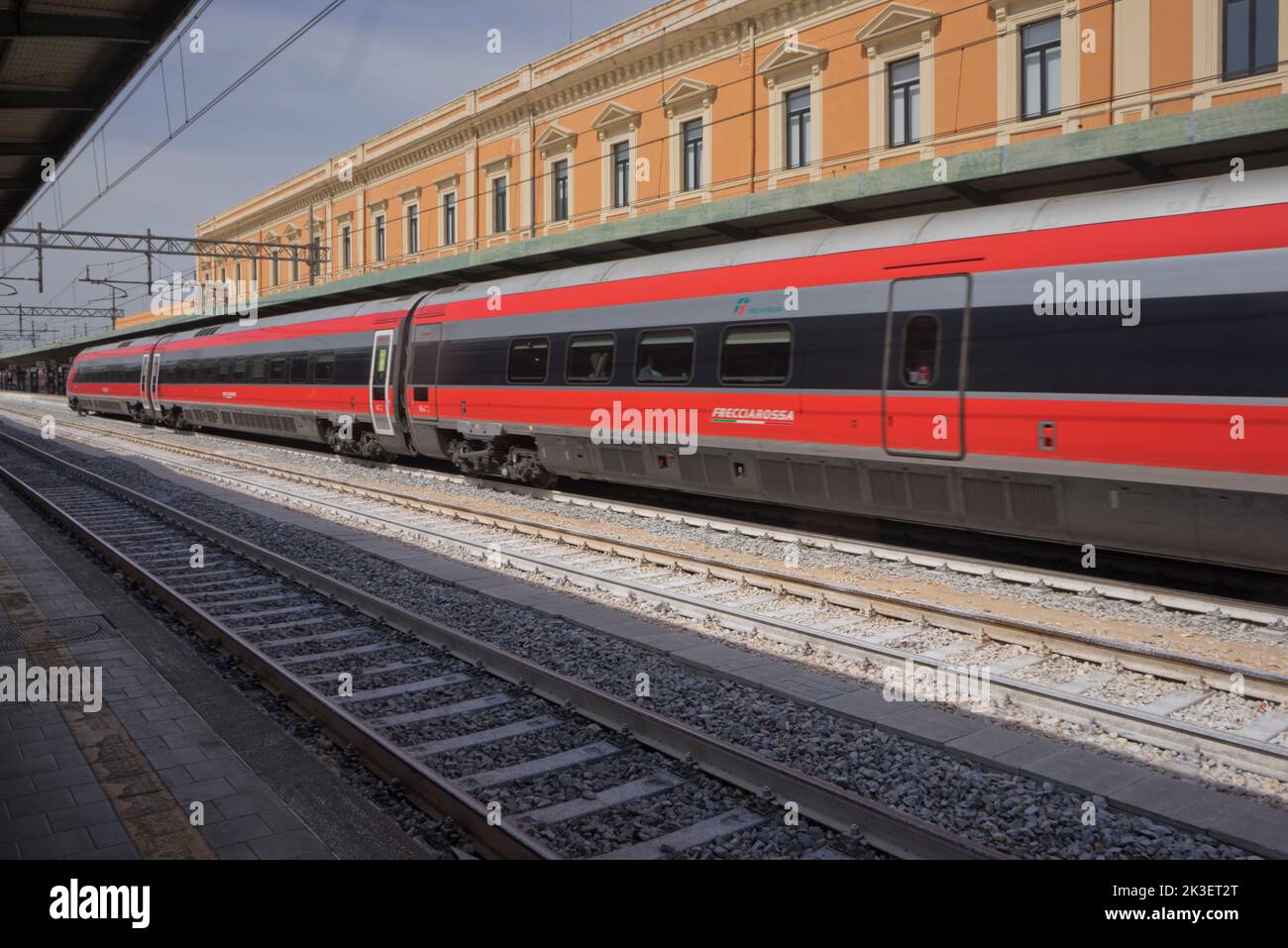 Train station in the city of Bari, Puglia,Italy Stock Photo - Alamy