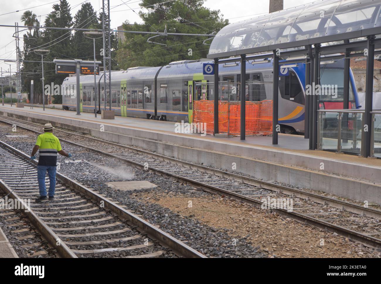 Lecce train hi-res stock photography and images - Alamy