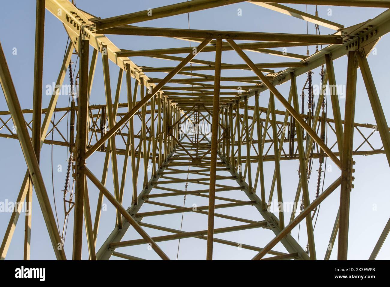 Electricity pylon looked up at the sky from below Stock Photo - Alamy