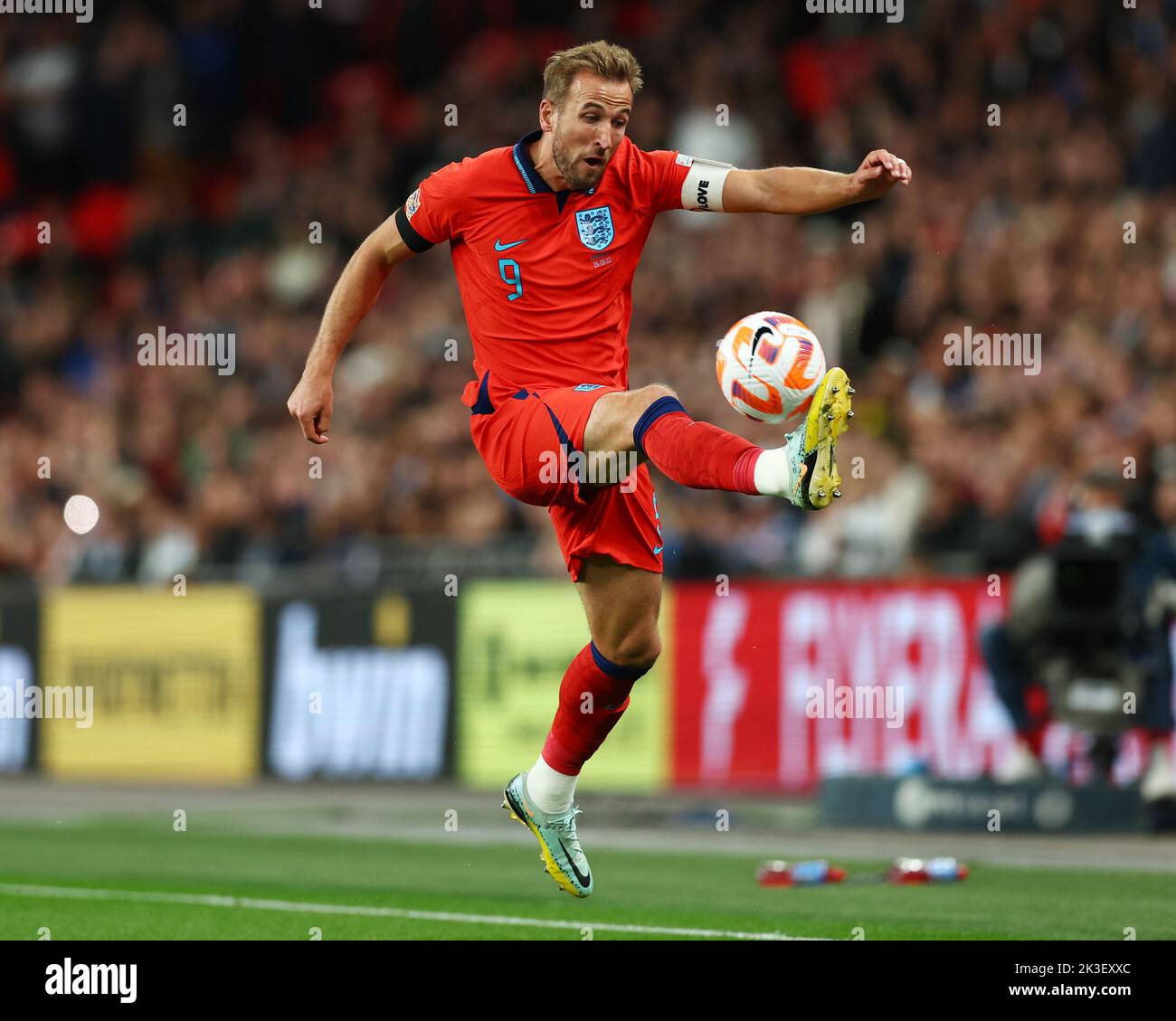 London, England, 26th September 2022. Harry Kane of England leads up to ...