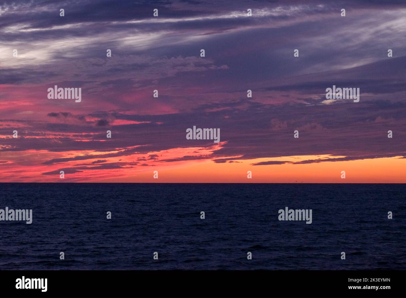 Blood sunset hi-res stock photography and images - Alamy
