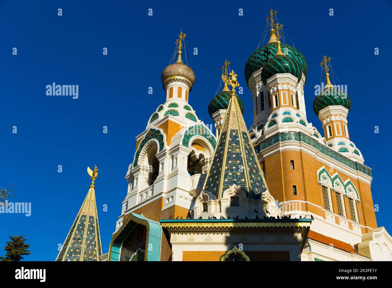Saint nicolas russian orthodox church hi-res stock photography and ...