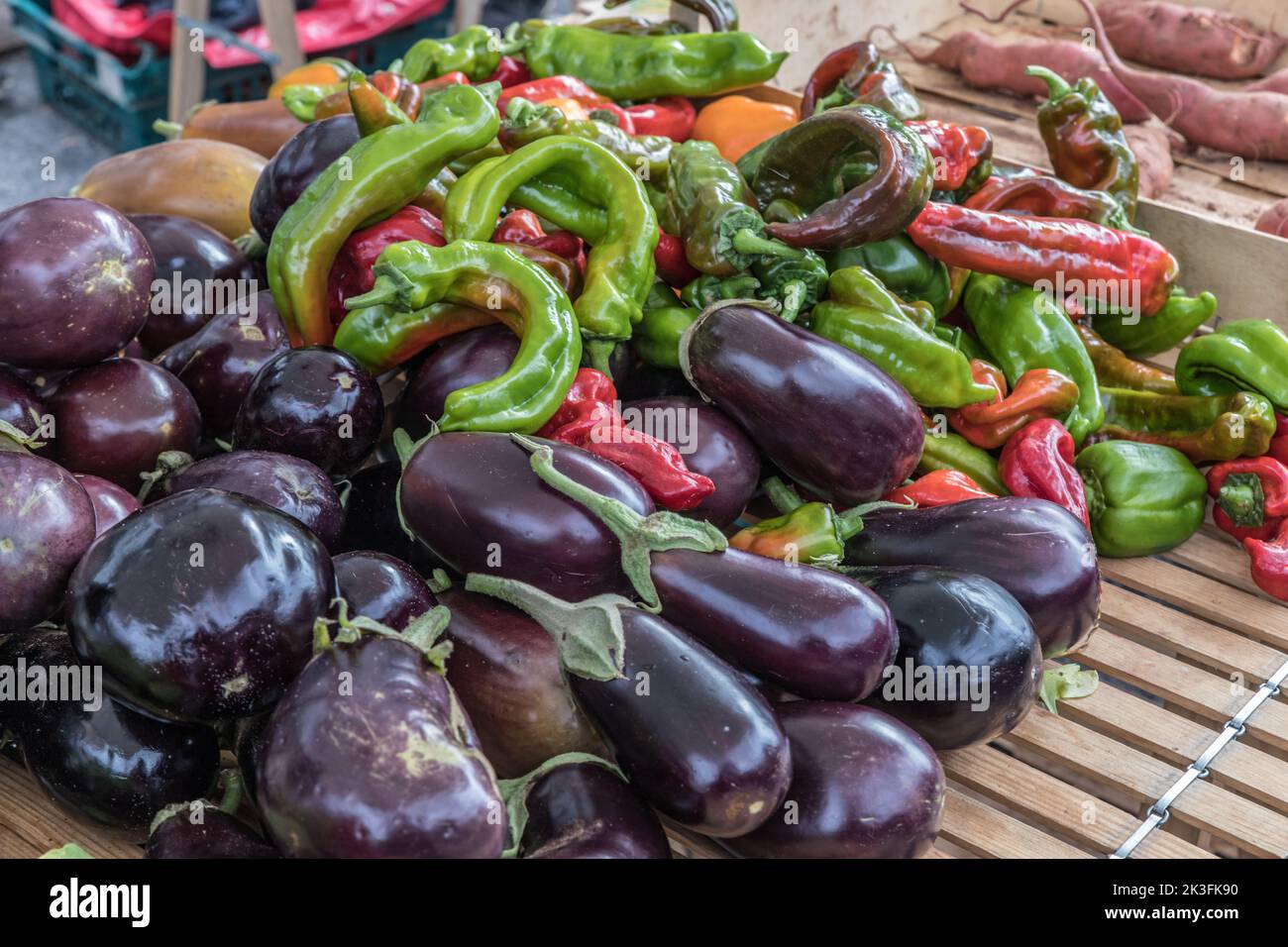 étal de marché hi-res stock photography and images - Alamy