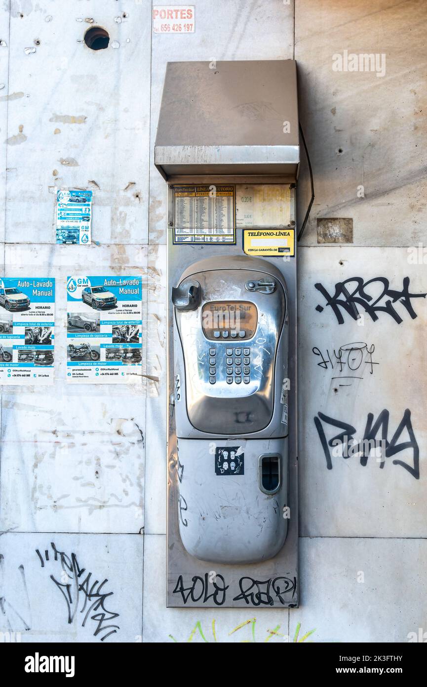 Graffiti pay phone hi-res stock photography and images - Alamy
