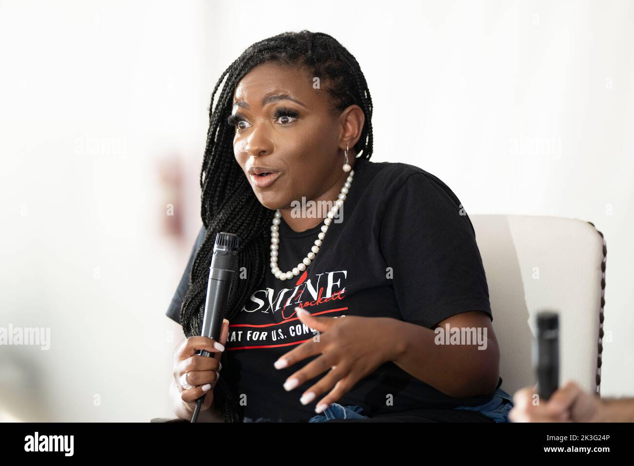 Black female state representative hi-res stock photography and images ...