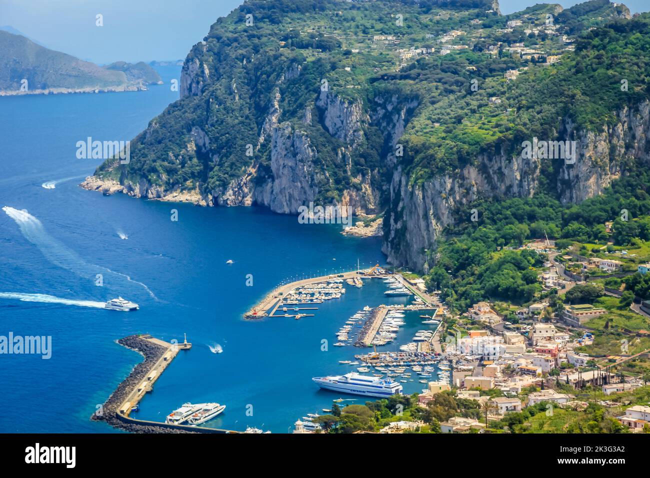 Idyllic Capri island harbor landscape, Amalfi coast of Italy, Europe ...