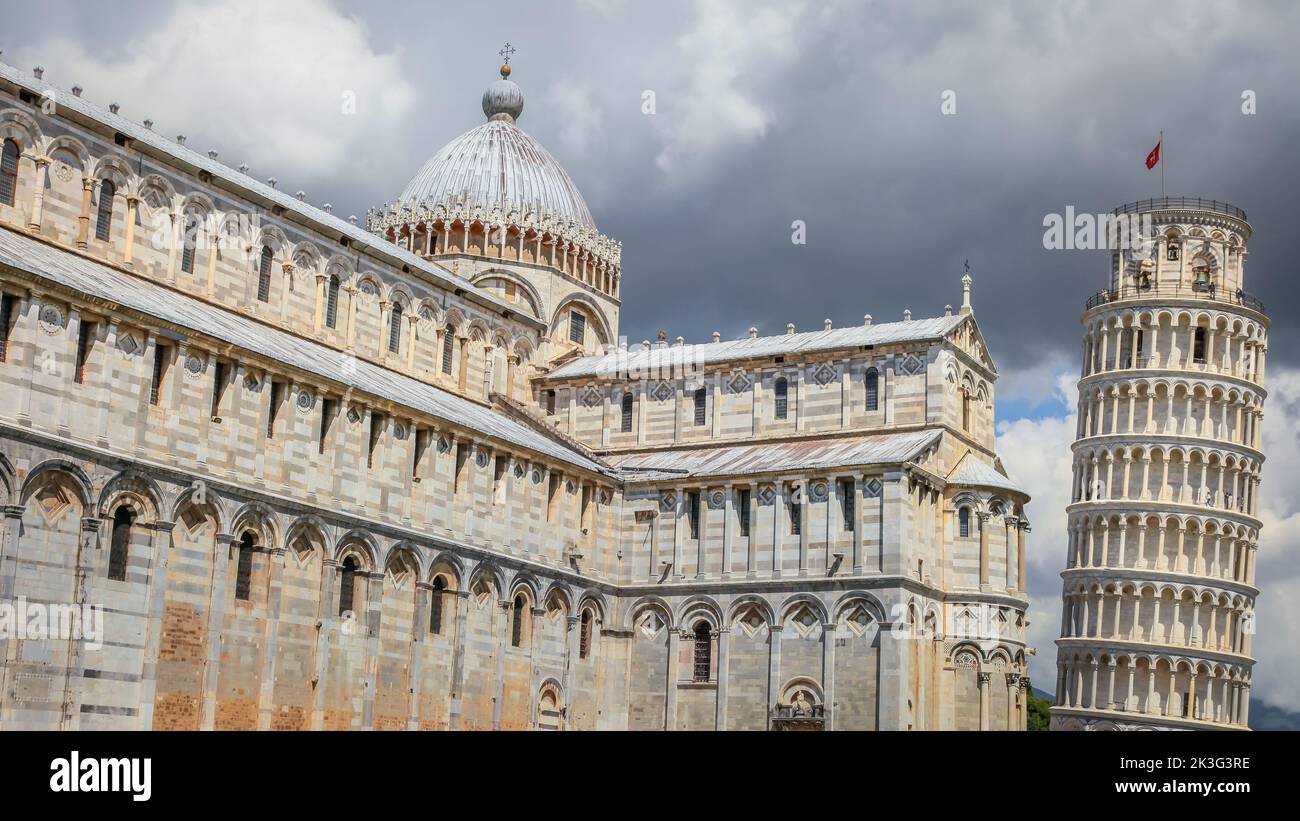 Miracle Square, Cathedral Duomo and Leaning Tower of Pisa, Tuscany ...