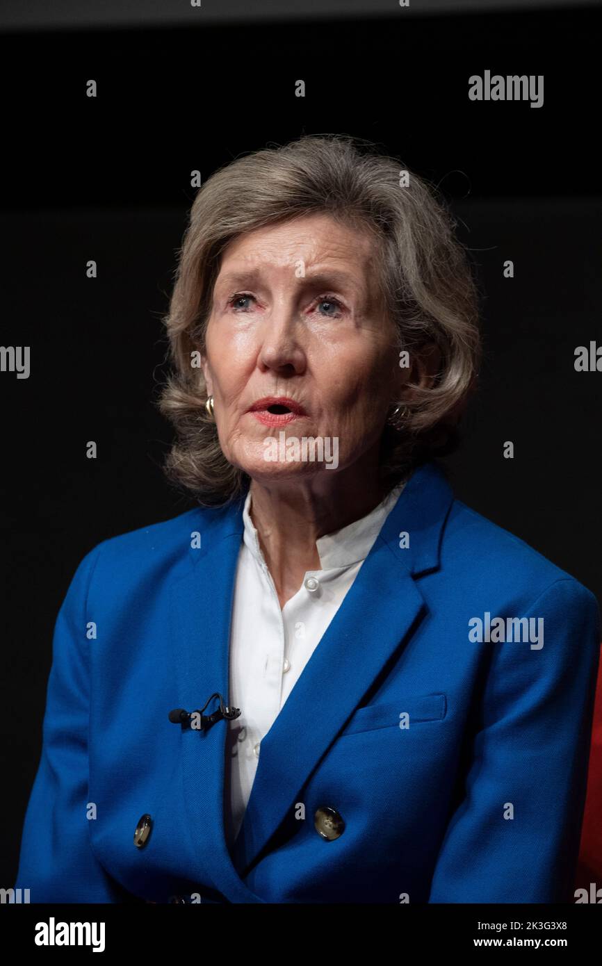 Former republican senator hi-res stock photography and images - Alamy