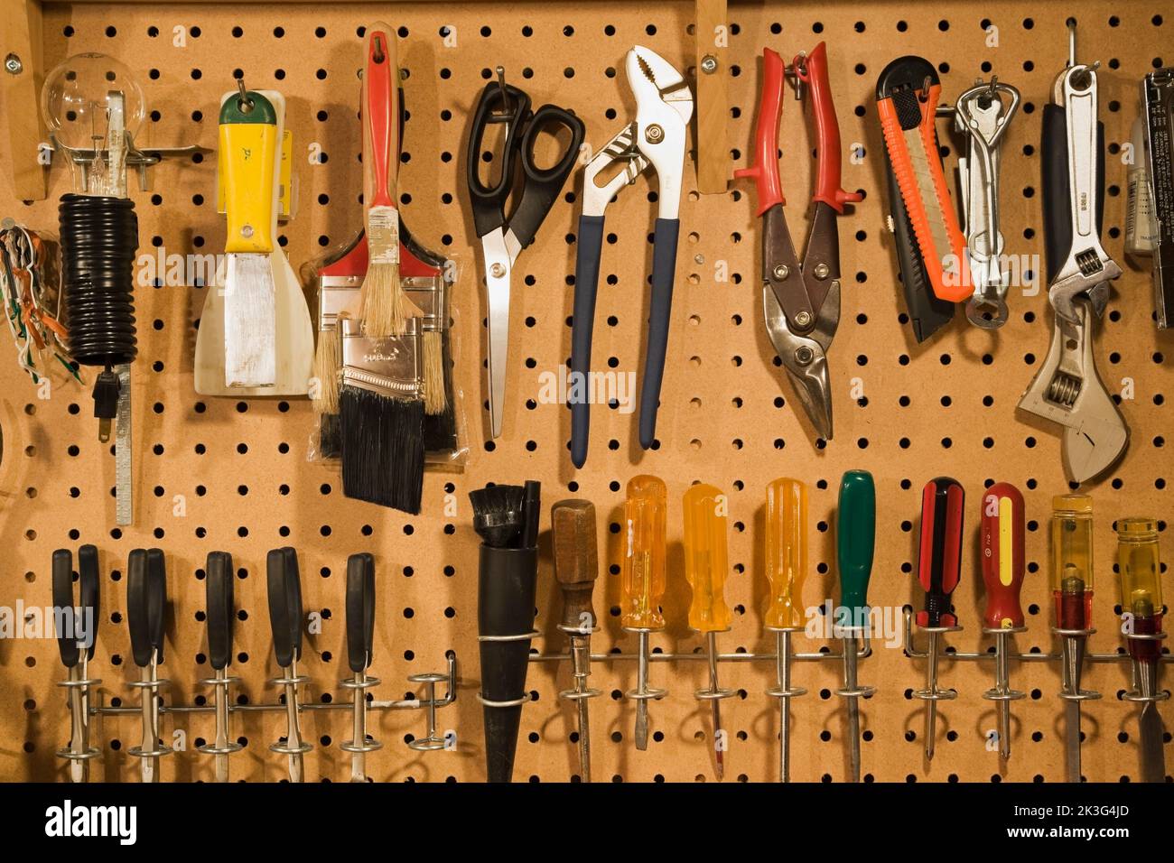 Pegboard tools hi-res stock photography and images - Alamy