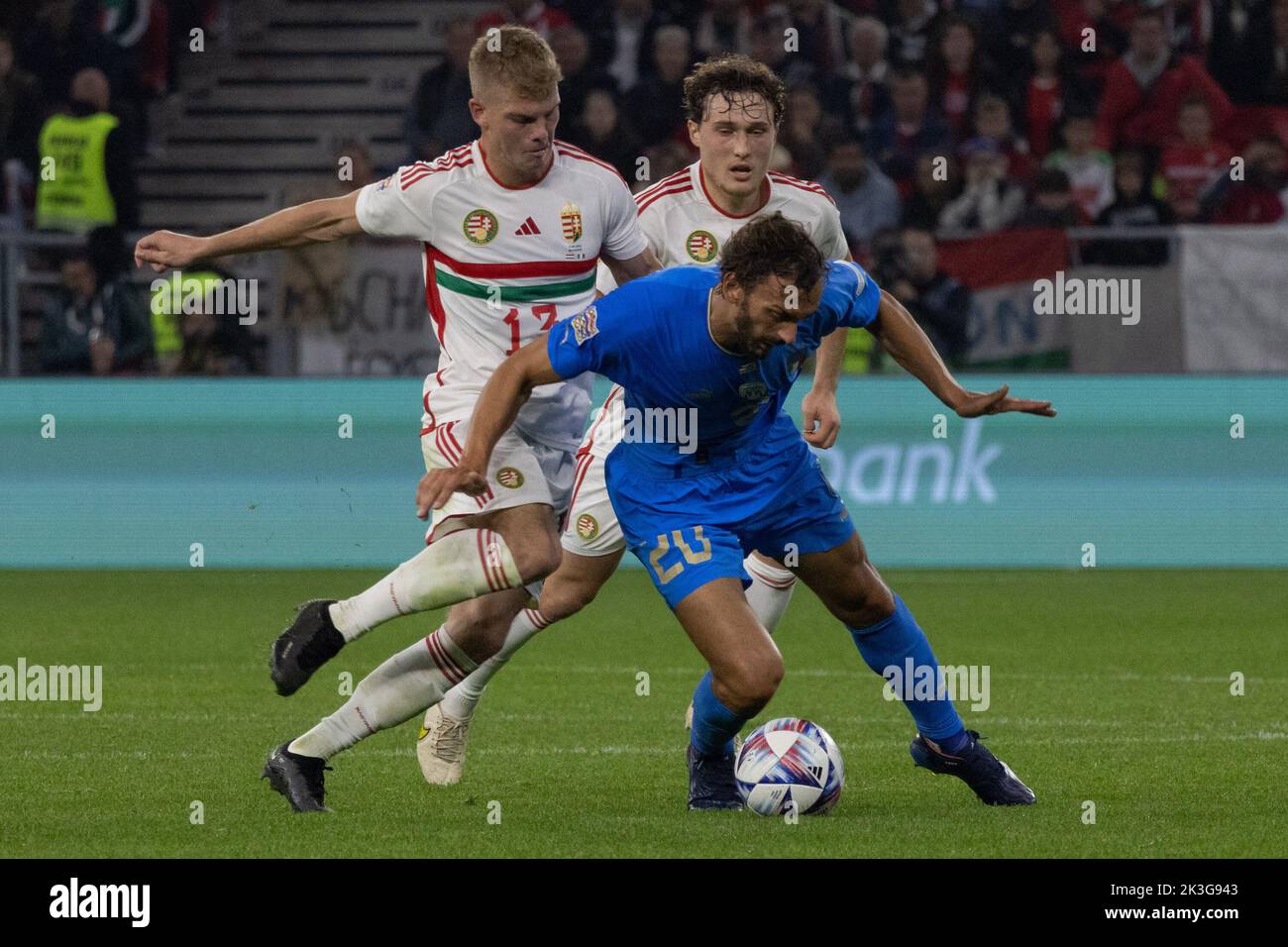 Budapest. 26th Sep, 2022. Andras Schafer (L) and Callum Styles of ...