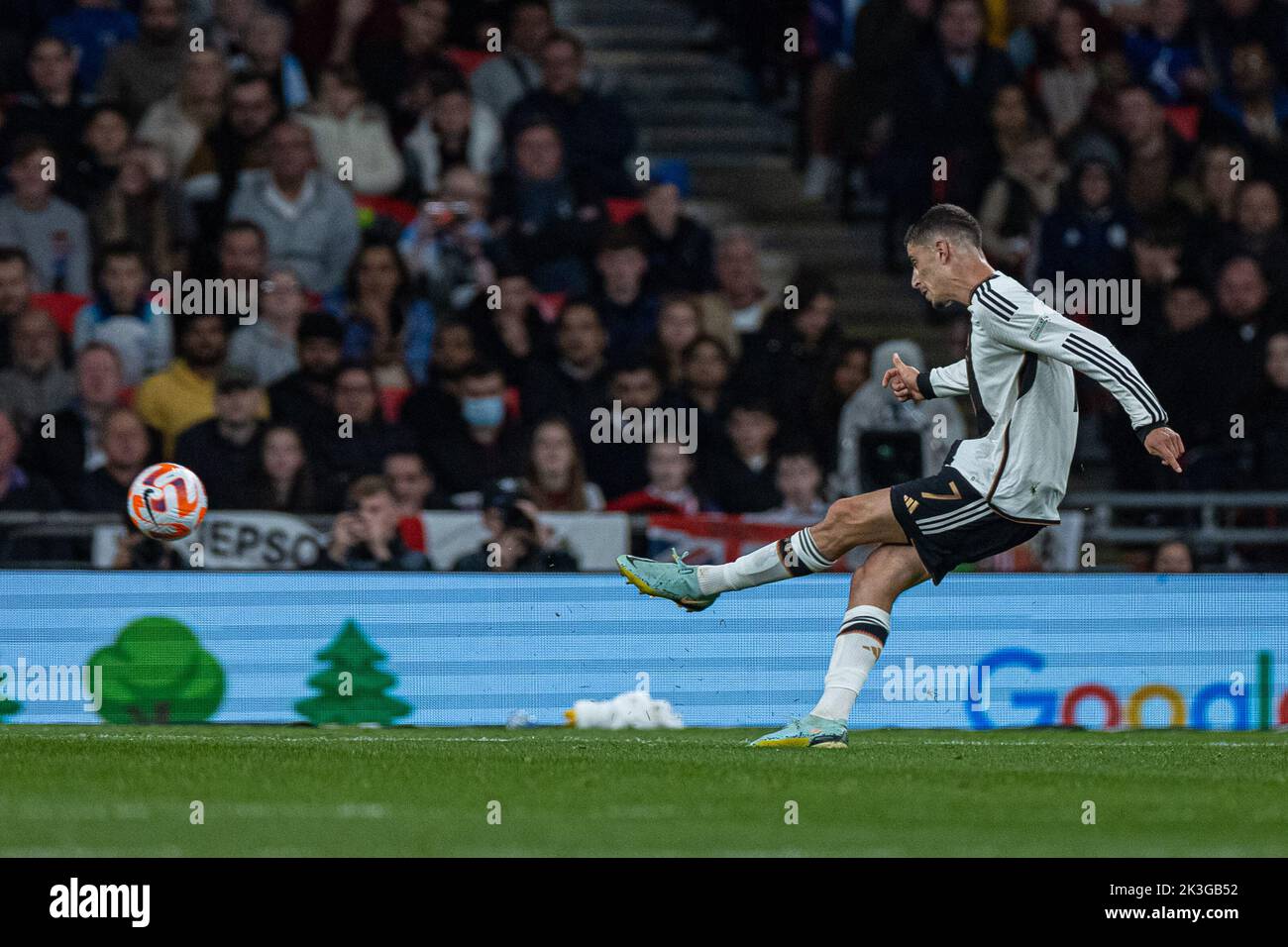 Havertz germany england hi-res stock photography and images - Alamy
