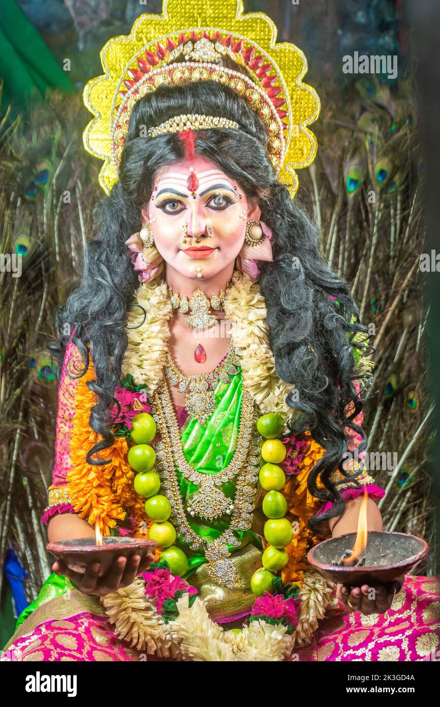 Agomoni look hi-res stock photography and images - Alamy