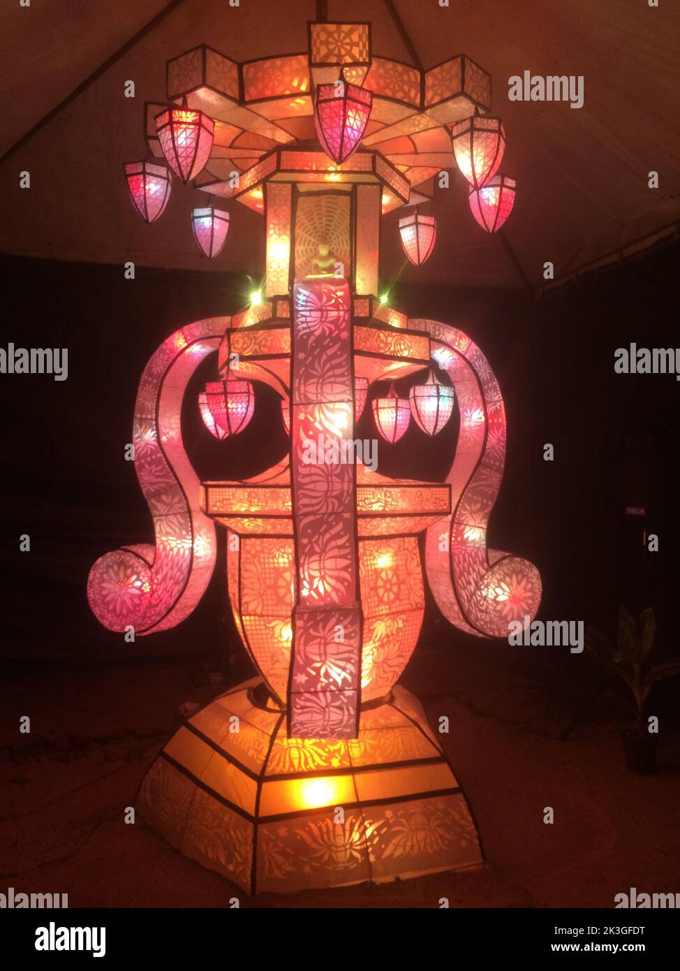 Vesak Day Celebrations in Sri Lanka Stock Photo - Alamy
