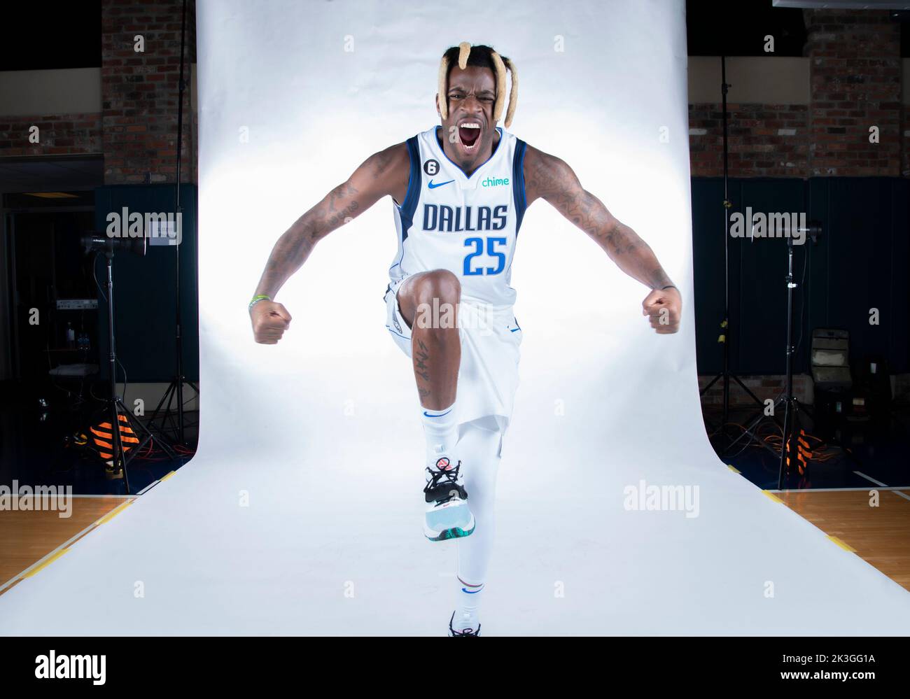 Sept 26, 2022: Dallas Mavericks guard Reggie Bullock #25 poses during ...