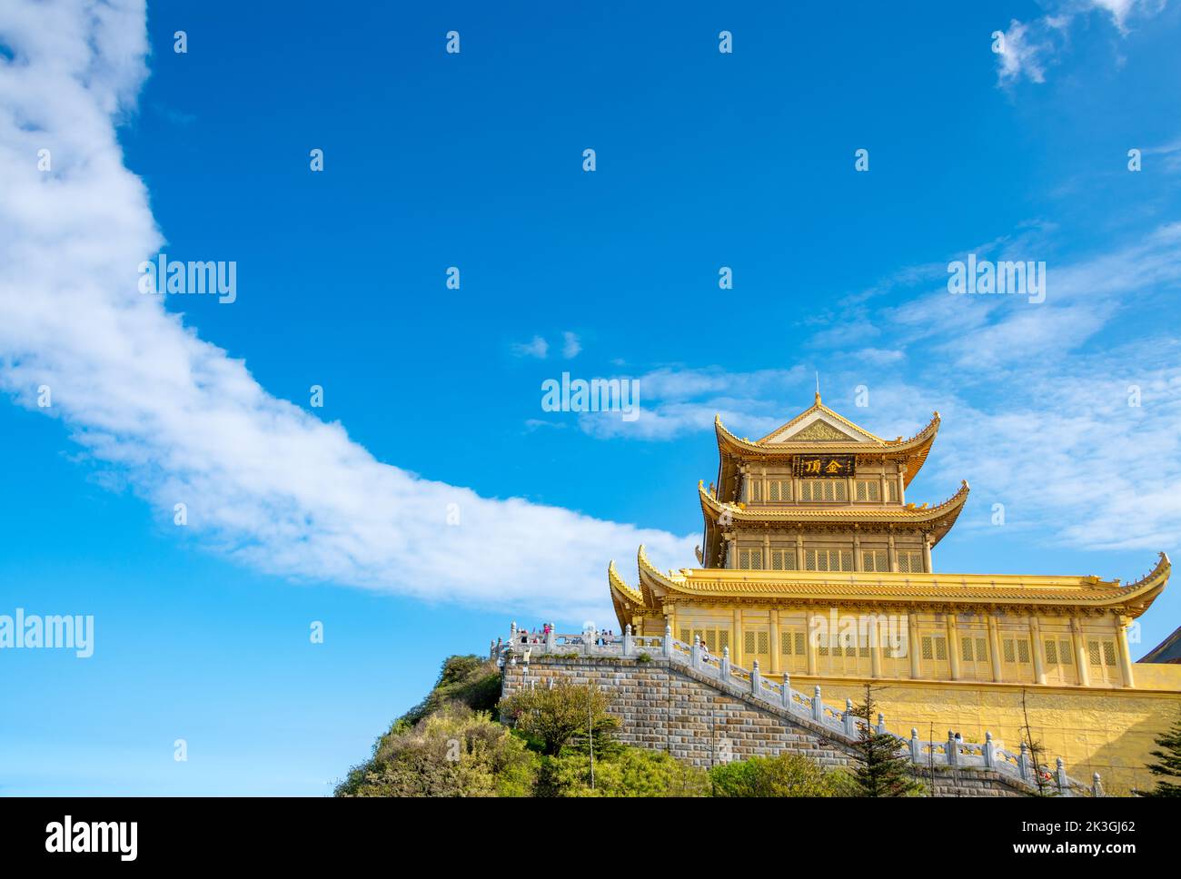 Temple buildings in jinding, Mount Emei, Sichuan Province, China Stock ...