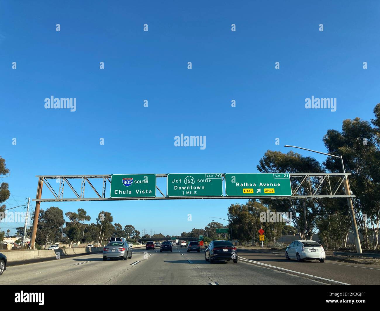 Light weekend traffic on southbound highway 805. Interstate 163 and 805 ... Light weekend traffic on southbound highway 805. Interstate 163 and 805 ...