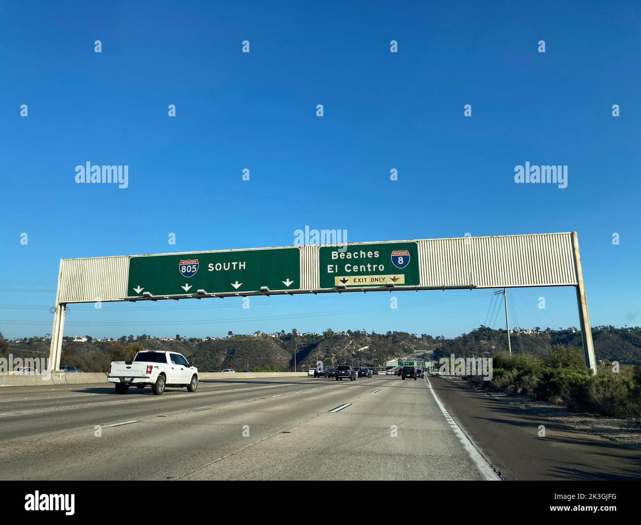 Light weekend traffic on southbound highway 805. Interstate 8 and 805 ...