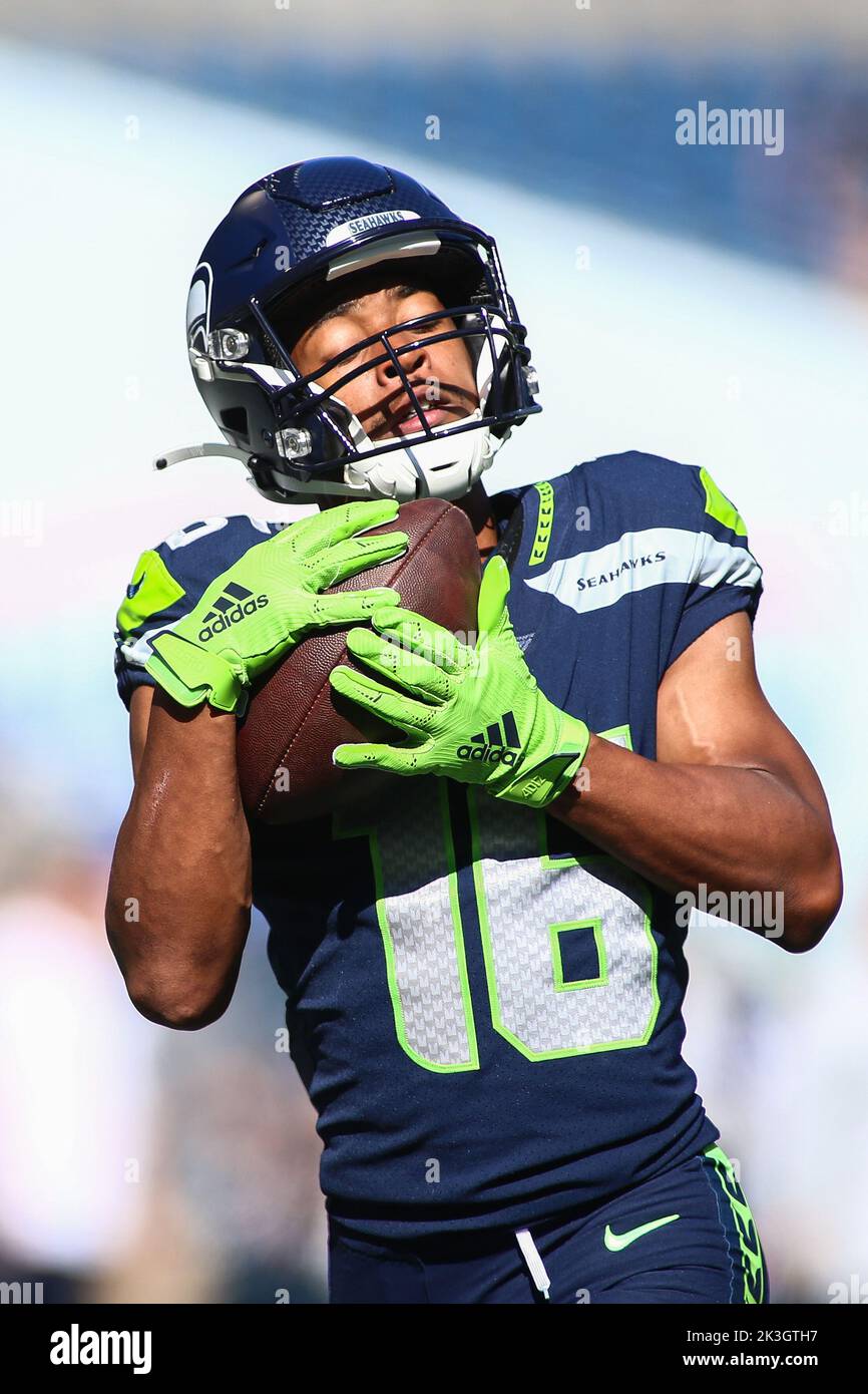 Seattle, WA, USA. 25th Sep, 2022. Seattle Seahawks wide receiver Tyler ...