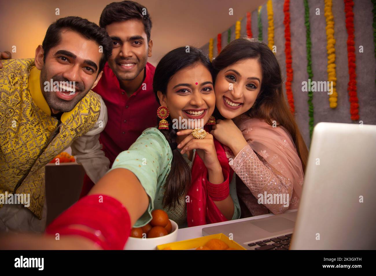 Diwali celebration in office hi-res stock photography and images - Alamy