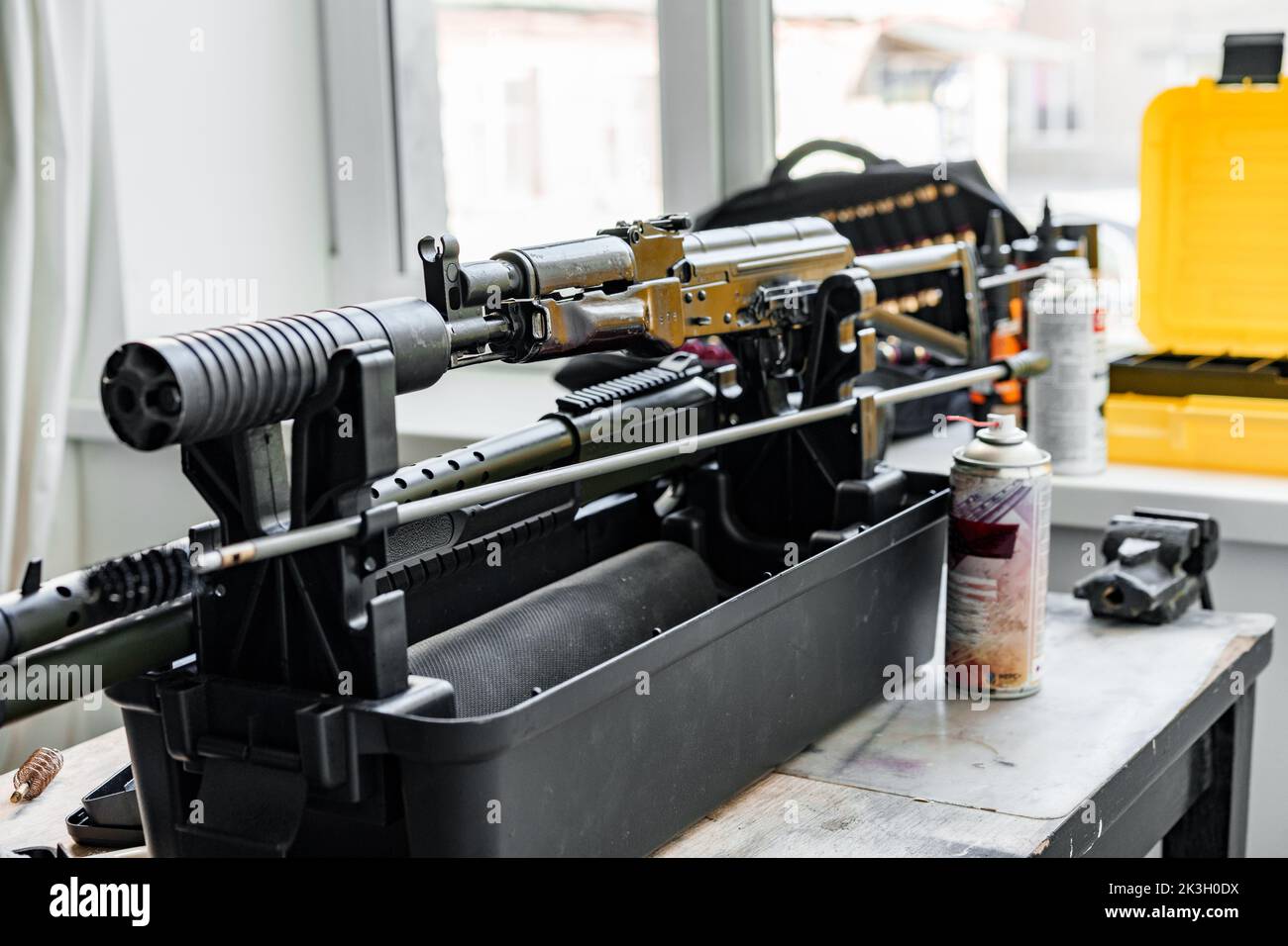 Repairing firearms hi-res stock photography and images - Alamy