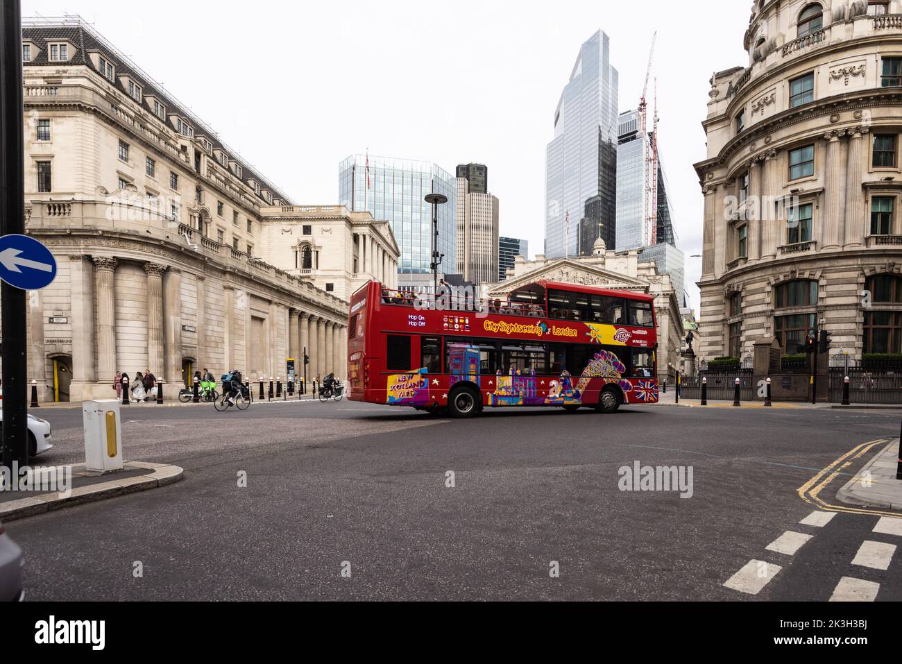 London Bank of England and Royal Exchange Stock Photo - Alamy