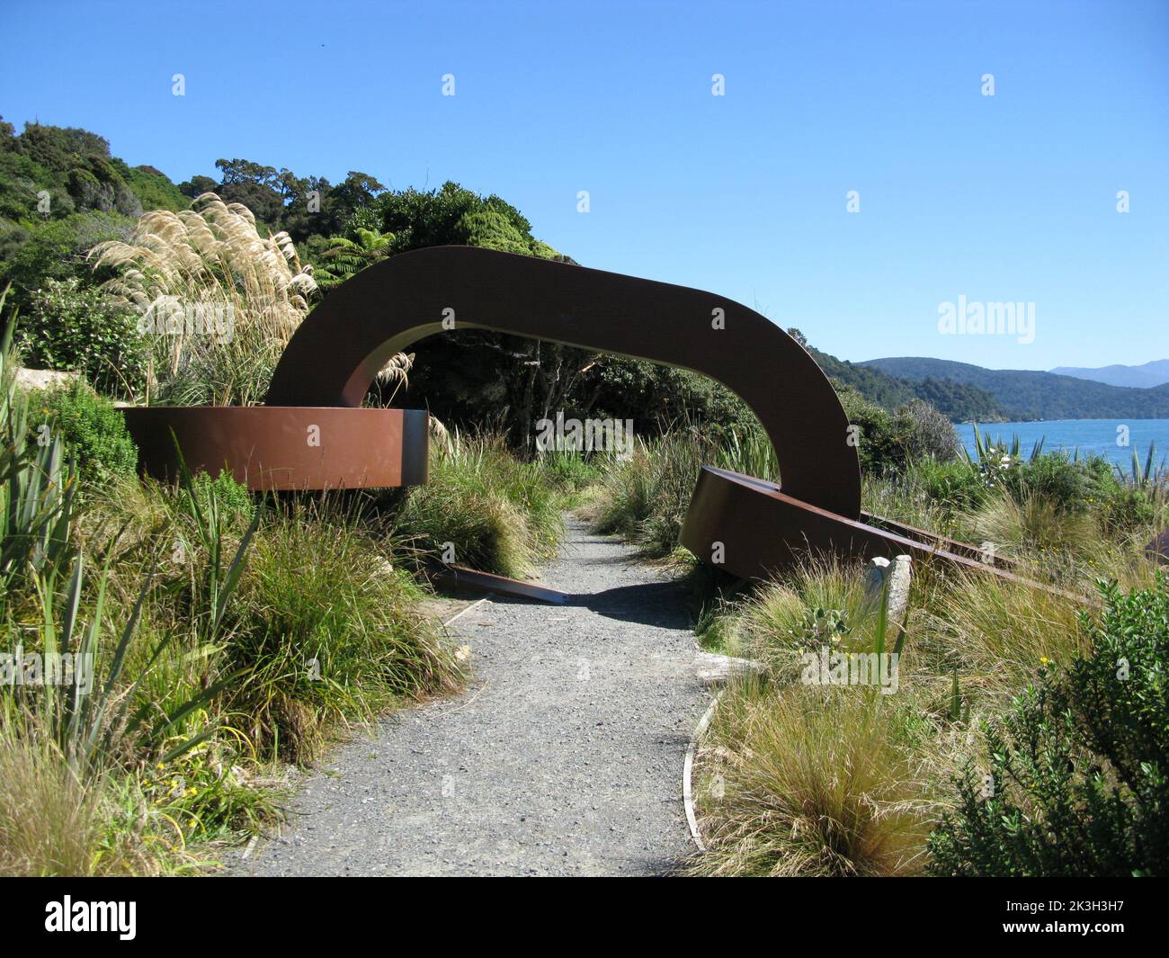 Lee Bay chain. The North West Circuit. Stewart island Rakiura ...