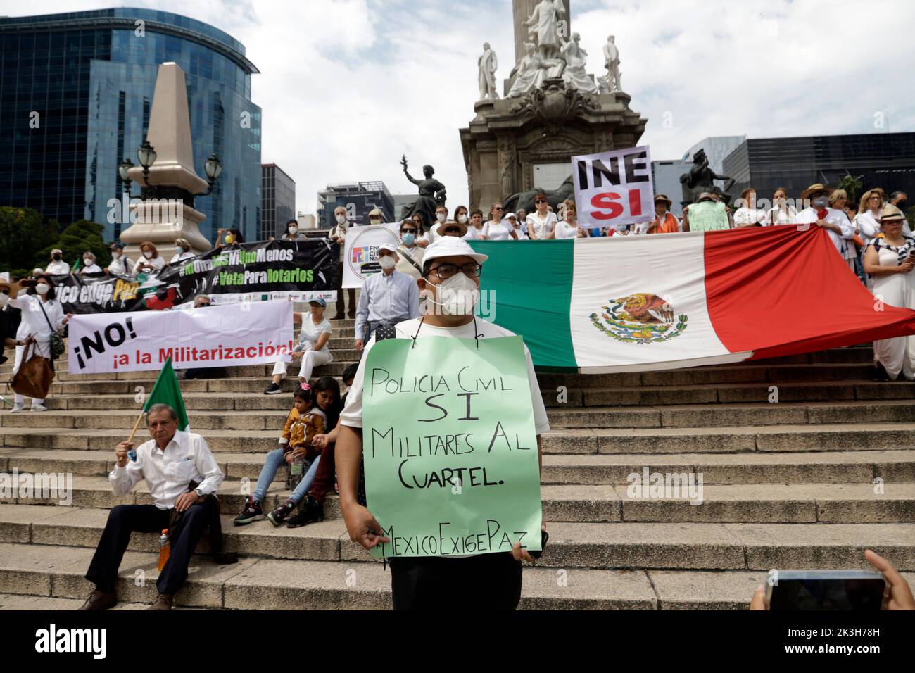 Non Exclusive: September 25, 2022, Mexico City, Mexico: People from ...