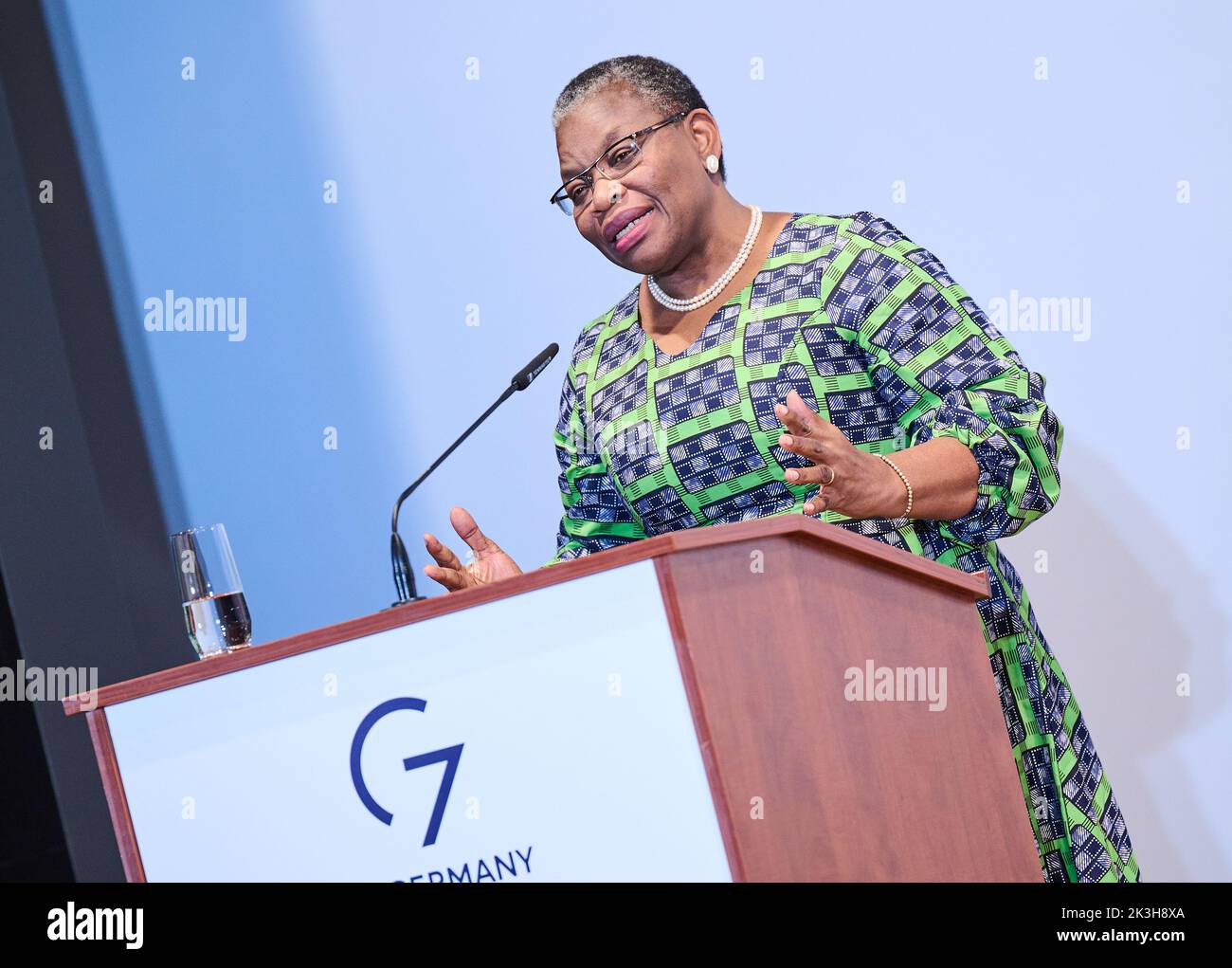 Obiageli ezekwesili hi-res stock photography and images - Alamy