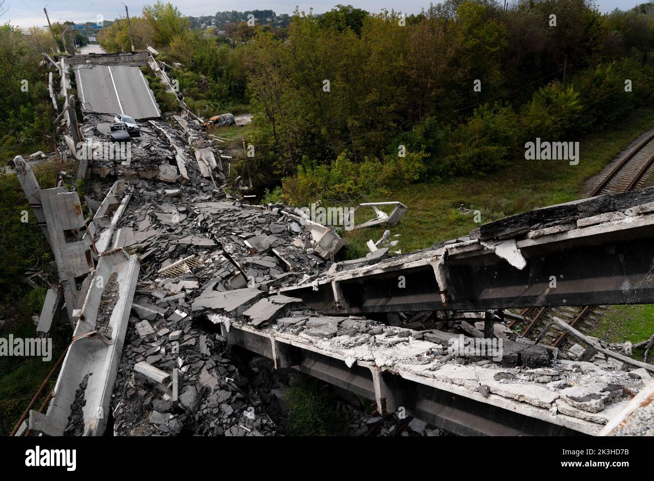 Kupiansk, Ukraine. 26th Sep, 2022. The bridge connecting Kupiansk to ...