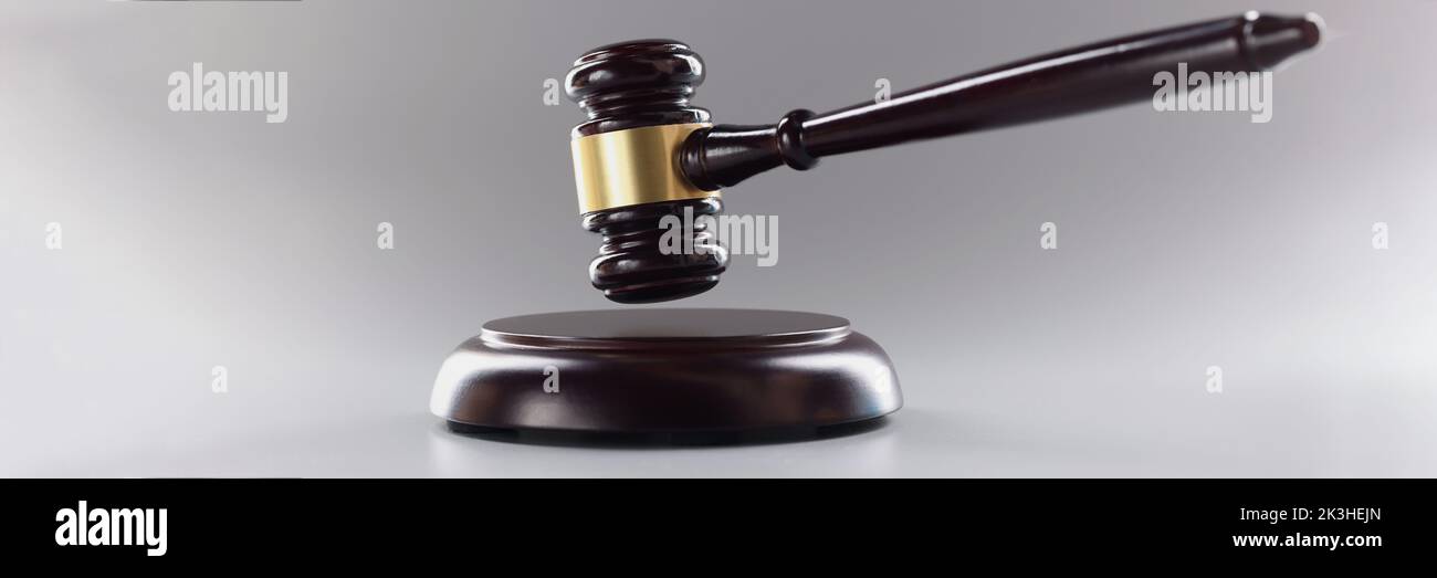 Judges wooden hammer on soundboard placed grey background Stock Photo ...