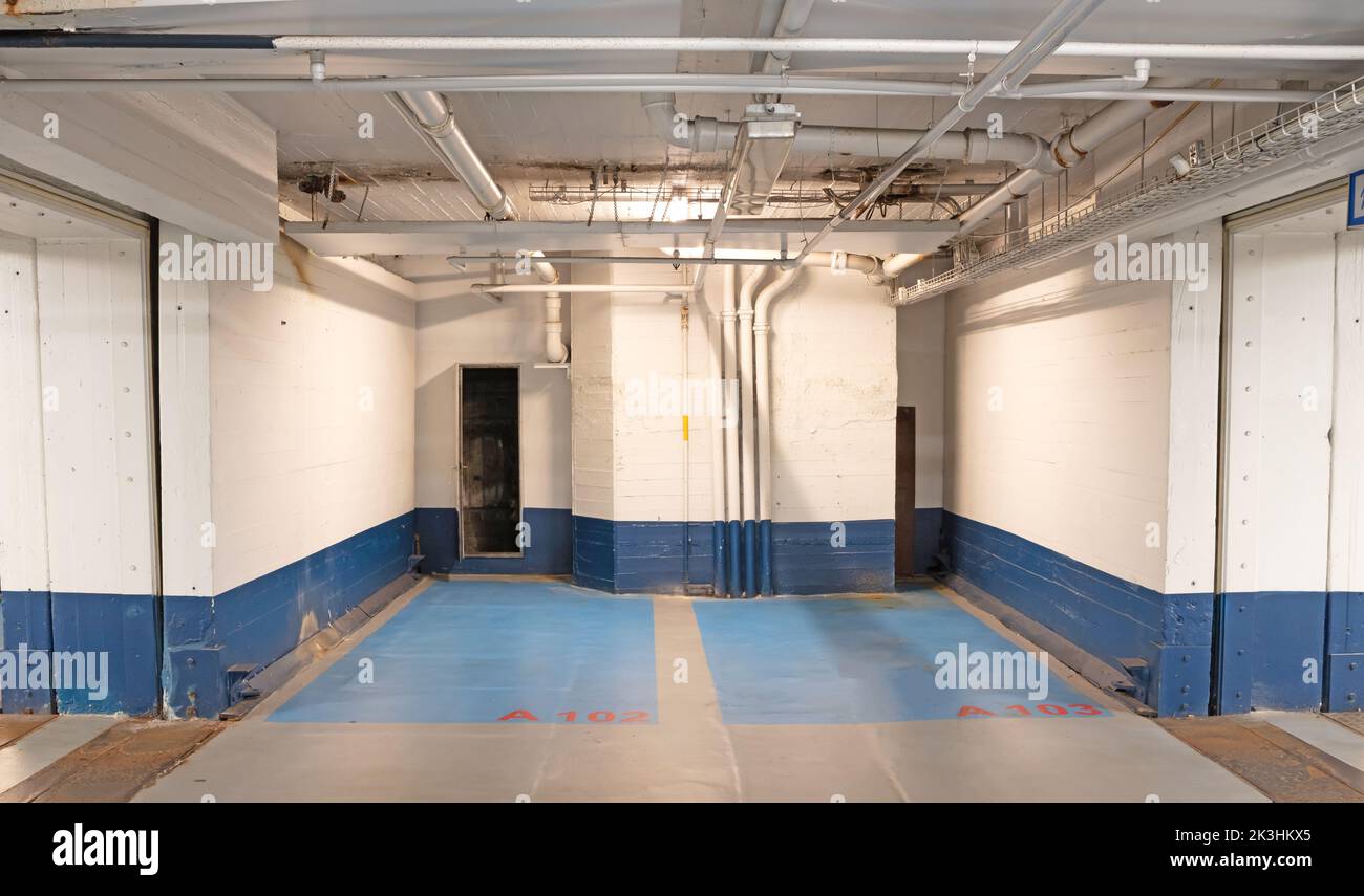 Underground parking garage, empty (no cars), selective focus Stock ...