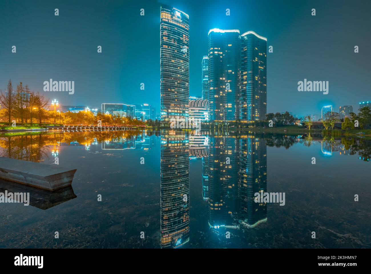 Night View of Jiaozi Park, Chengdu, Sichuan, China Stock Photo - Alamy