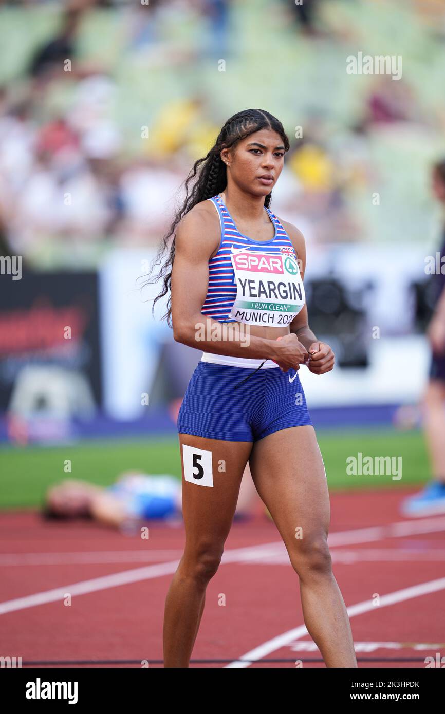 Nicole Yeargin participating in the 400 meters of the European ...