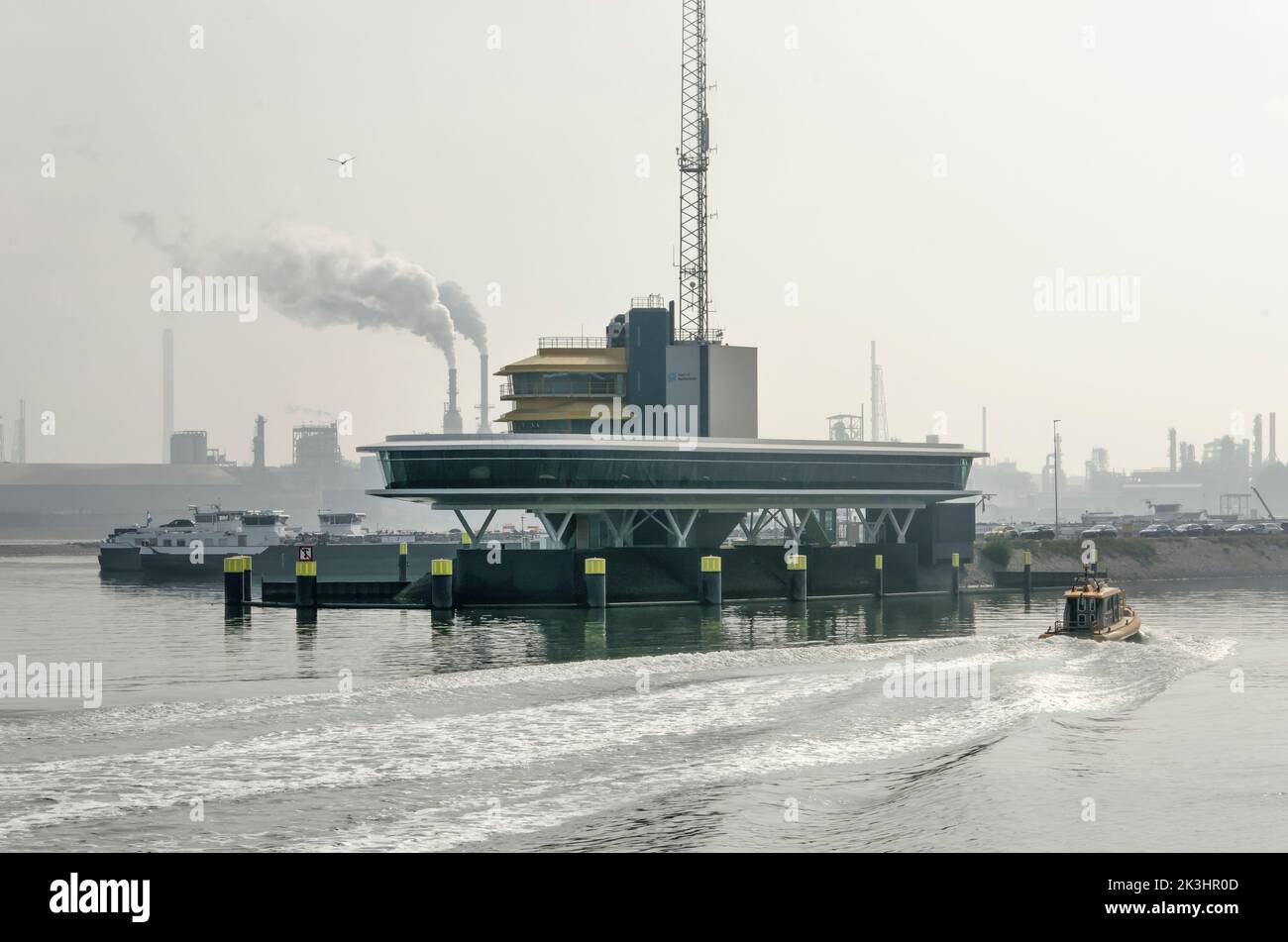 Rotterdam, The Netherlands, Spetember 4, 2022: small vessel arriving at ...